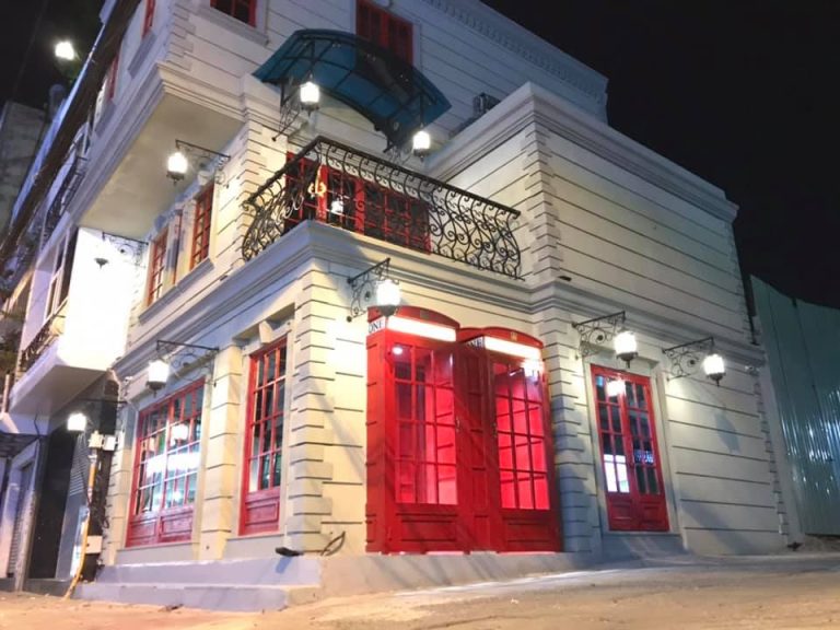 TELEPHONE BAR - KHÔNG GIAN TRẦM LẮNG, CỔ ĐIỂN VÀ LÃNG MẠN